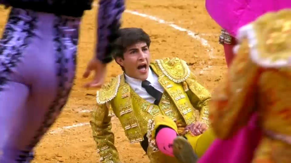 El novillero Manuel Perera sale de la UCI y evoluciona favorablemente | Canal Extremadura